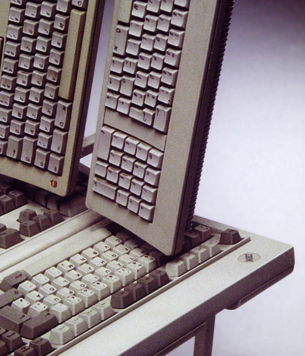 keyboard chair | designboom.com