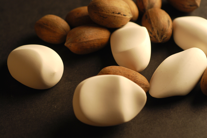 handy nut | designboom.com