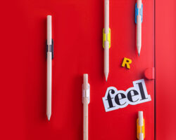 the 'sticky notes block' turns your thoughts into 'building blocks ...