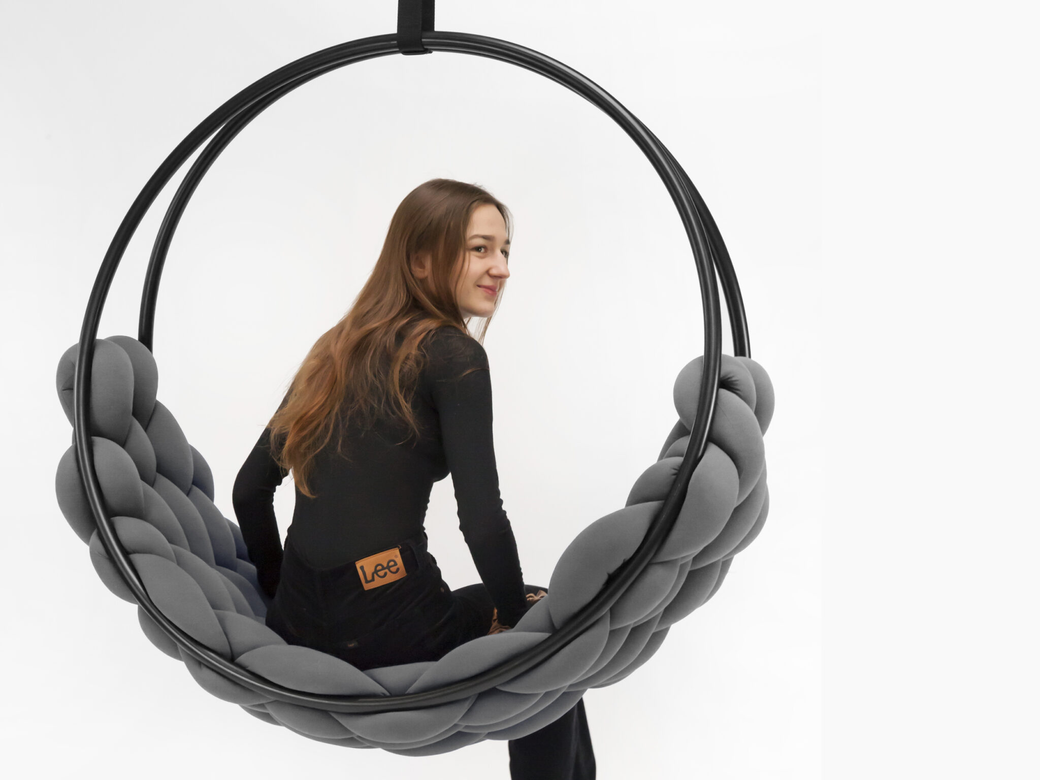 SWING PLAIT: Vibrant Interior Swing by Iwona Kosicka and Wood'n Wool Collaboration. | designboom ...