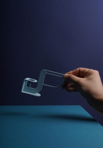 Flying Candle: A romantic firebird candle holder with an origami-inspired steel design ...