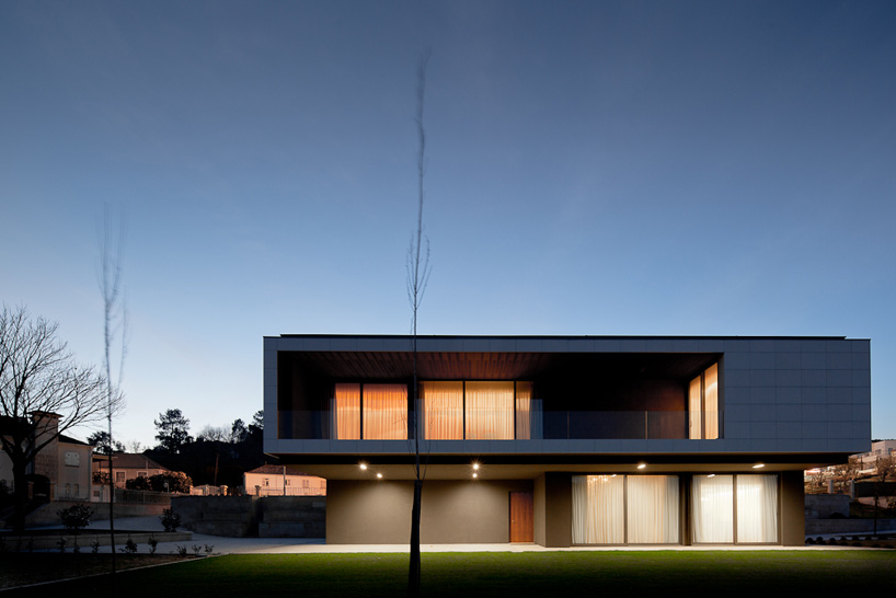 helder de carvalho: house AADD in portugal