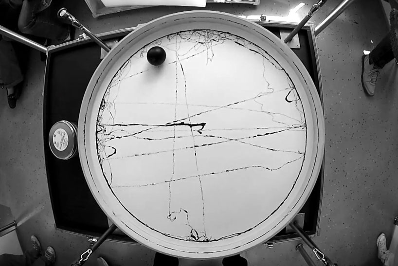 olafur eliasson: kinetic drawing machine for station to station