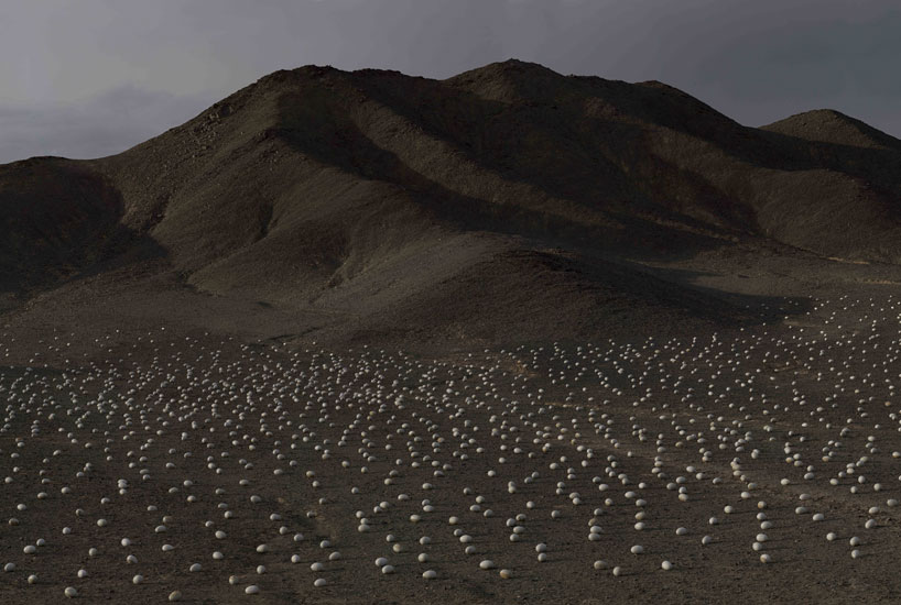 shi shaoping installs 3,000 ceramic eggs in desolate locations