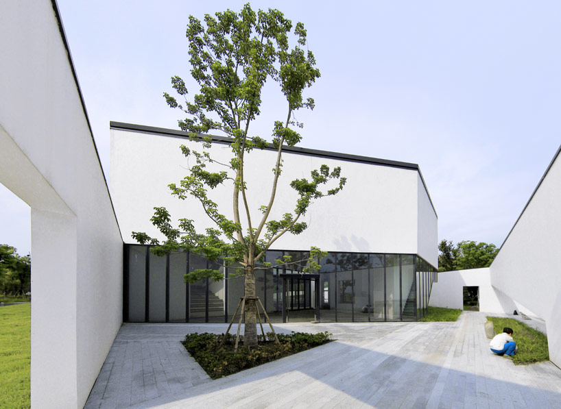 angled walls define scenic architecture's from east bookstore