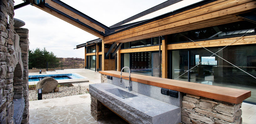 studio apxe completes energy generating house in bulgaria