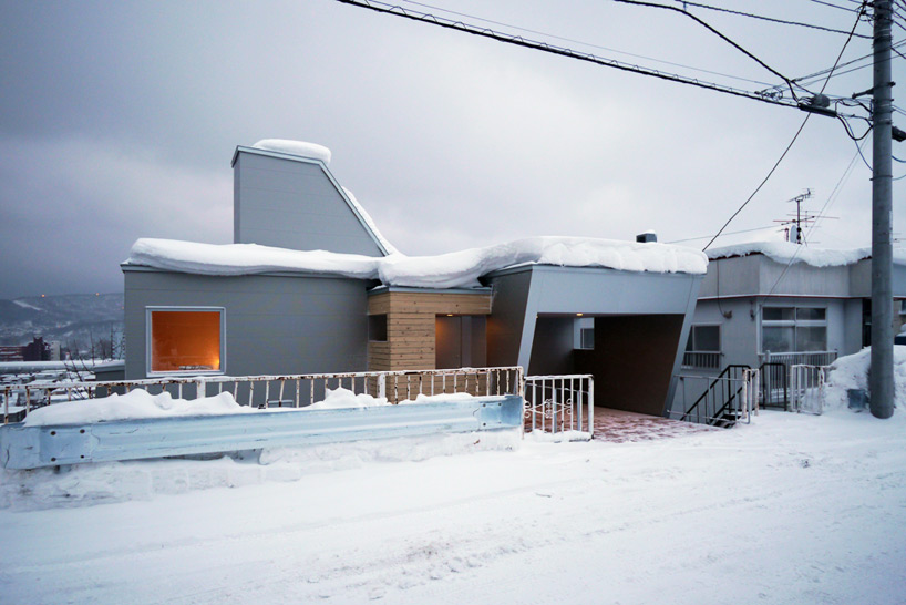 salto house in japan by m+o maximizes its hillside location
