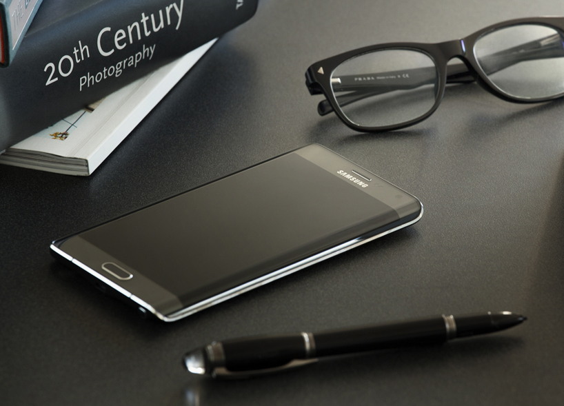 samsung's galaxy note edge smartphone features curved OLED display