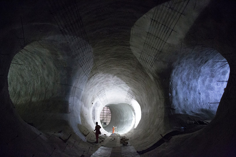 inside the underground network of crossrail's construction in the UK