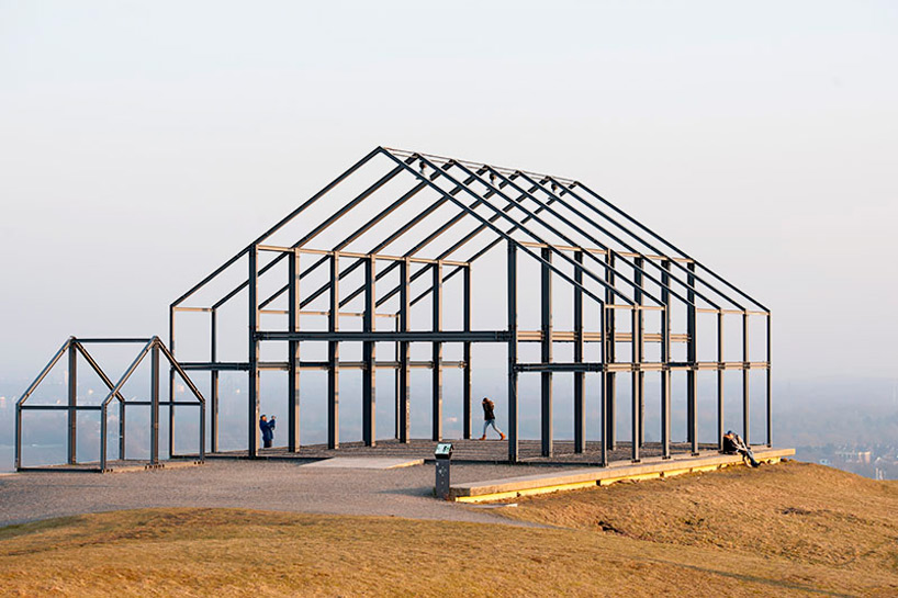 observatorium's hallenhaus provides open-air tranquility