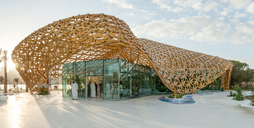 butterfly pavilion by 3deluxe clad with over 4,000 aluminum flowers
