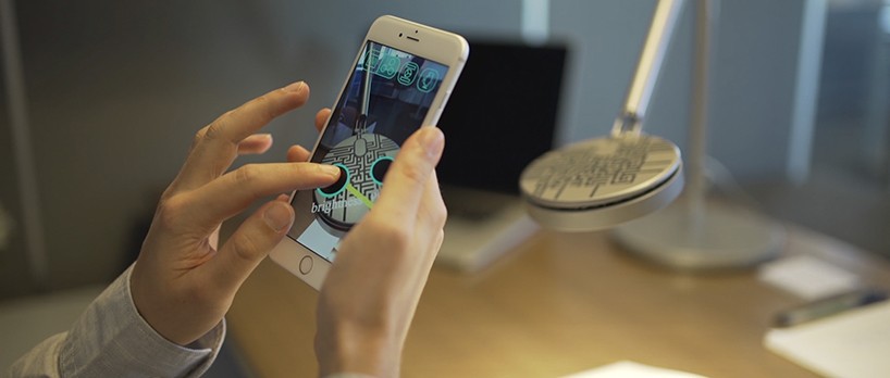 fluid interfaces' platform controls physical objects with simple virtual manipulations