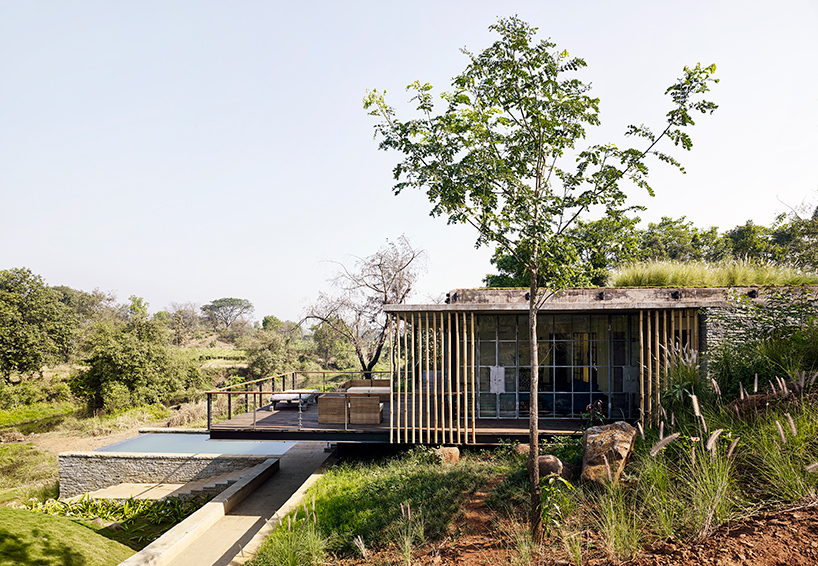 architecture brio completes the riparian house near mumbai