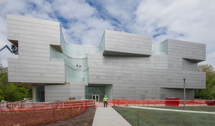 university of iowa's new visual arts building by steven holl