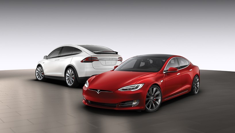 elon musk of tesla unleashes the first update in a decade to his ...