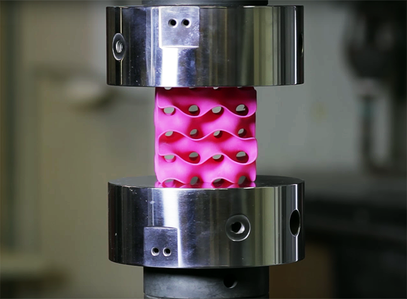 MIT's 3D graphene material has the world's best strength to weight ratio