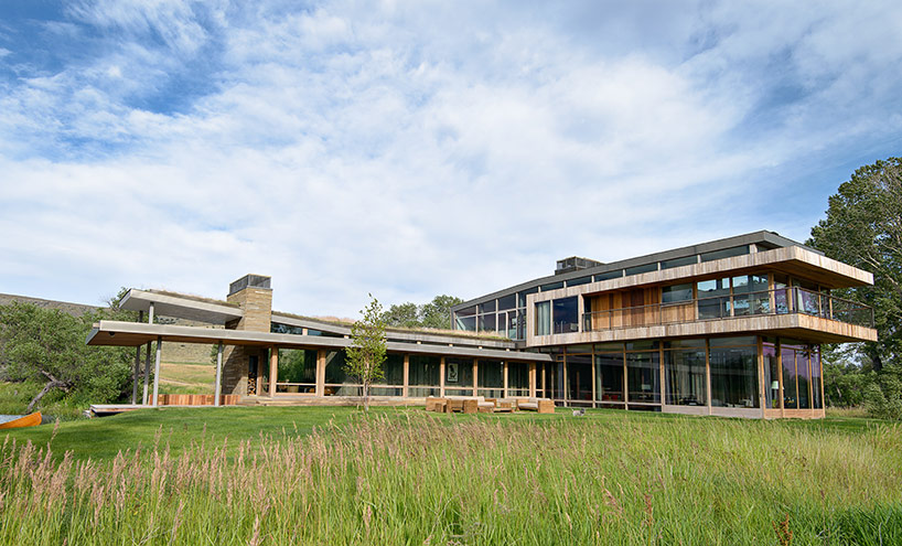 hughes umbanhowar designs big timber riverside with rugged wood and glass