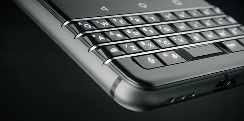 has blackberry begun the renaissance of the button?