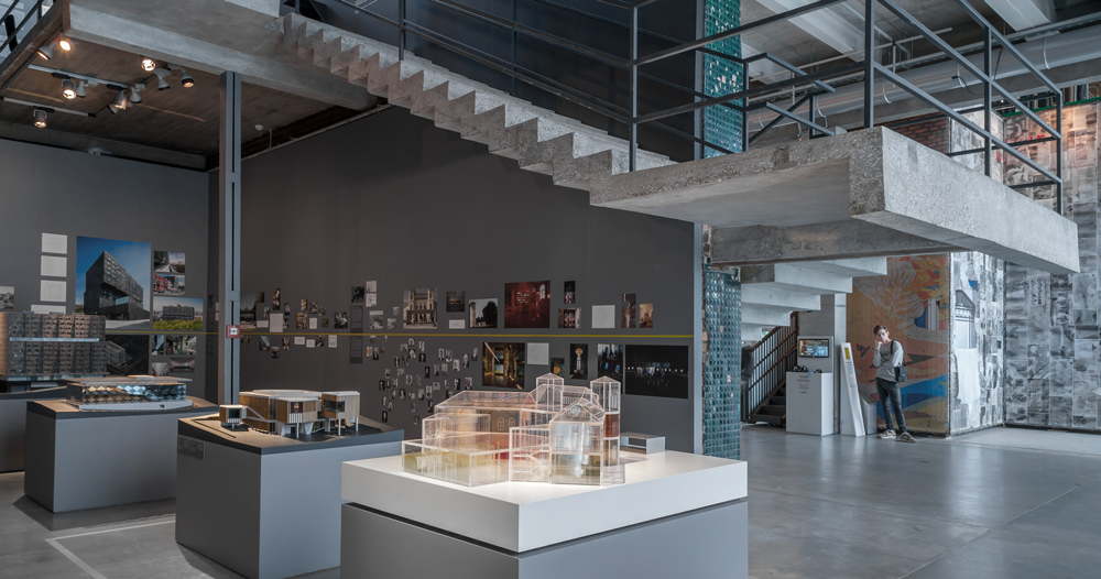 david adjaye's 'form, heft, material' exhibition travels to moscow
