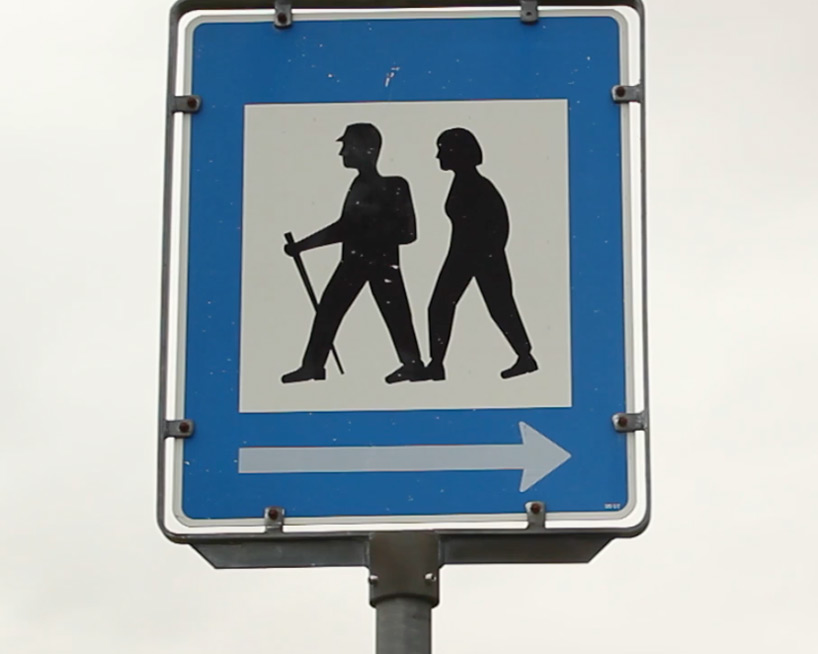 aida gomez hacks sign, unlocking messages in collective subconscious