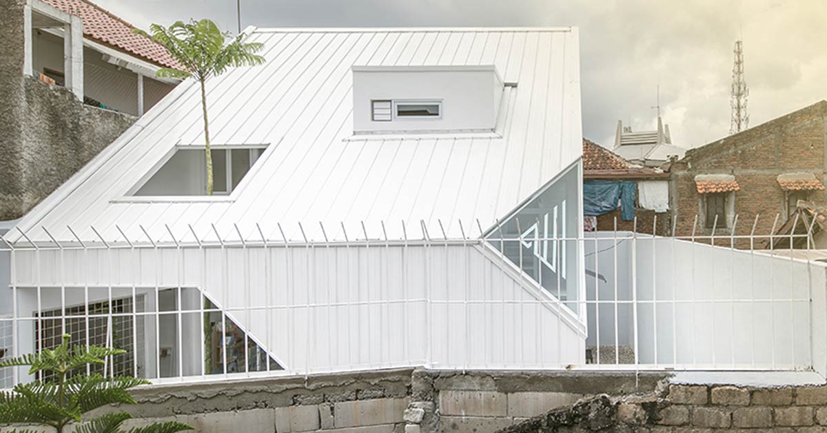 aaksen responsible architecture's NOR house in bandung, indonesia