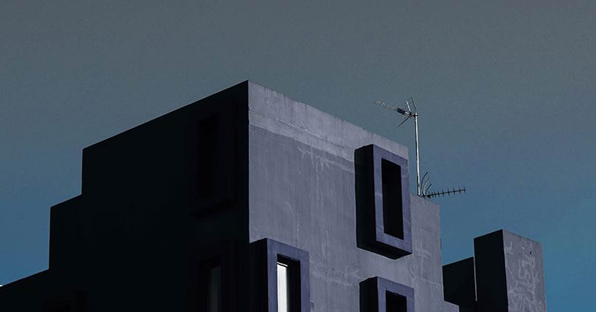 the human-alien barrier: al mefer shoots bofill's la muralla roja