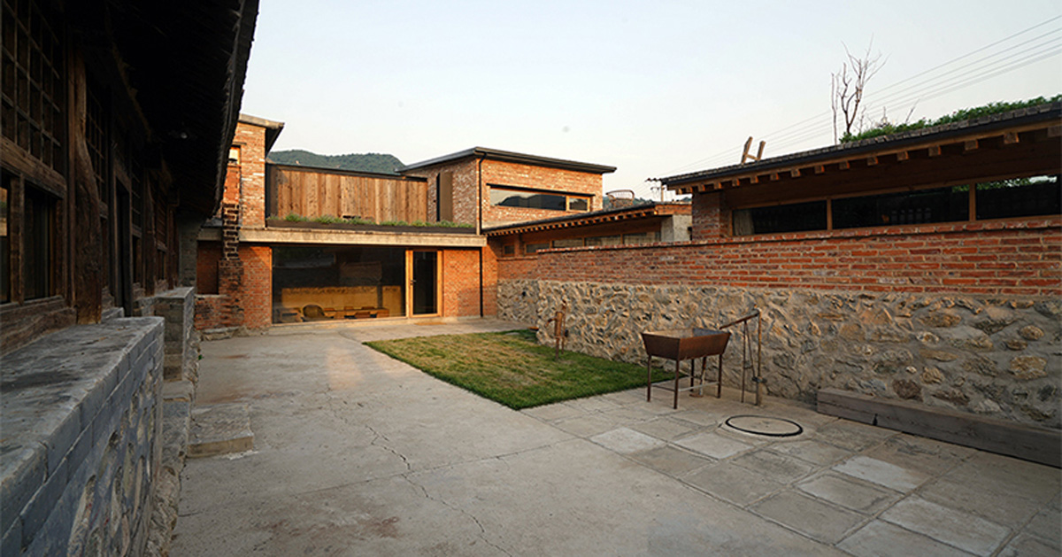 xian architects uses local brick and woodwork to renovate courtyard ...