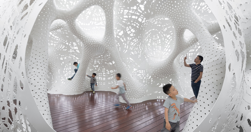 MARC FORNES / THEVERYMANY installs 'boolean operator' in china