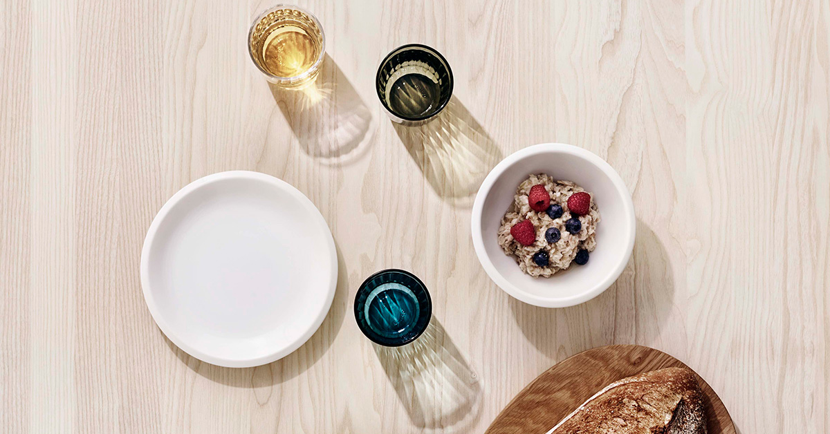 simple yet elegant forms define iittala raami tableware by jasper morrison