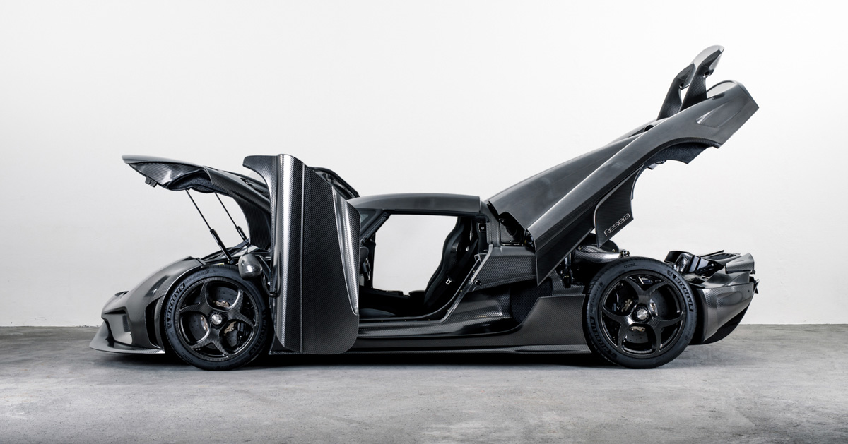 the koenigsegg regera goes naked with new carbon exterior