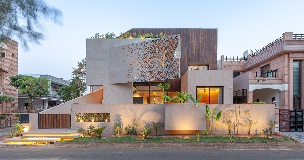 abraham john architects' chhavi house recalls traditional indian ...