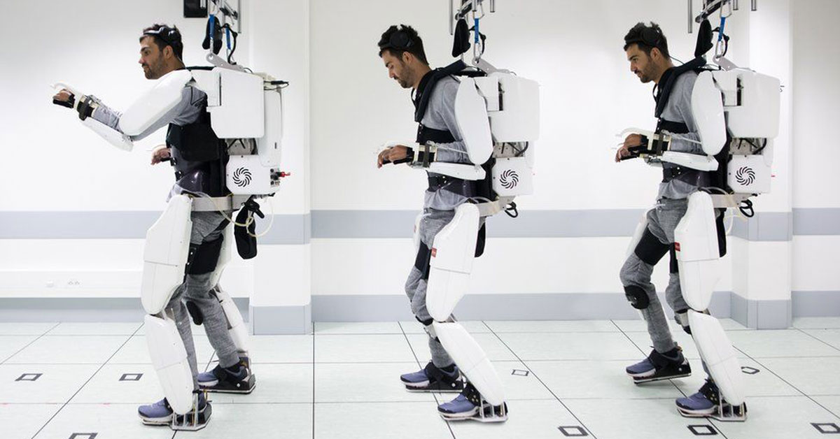 a brain-controlled exoskeleton helps paralysed man walk again