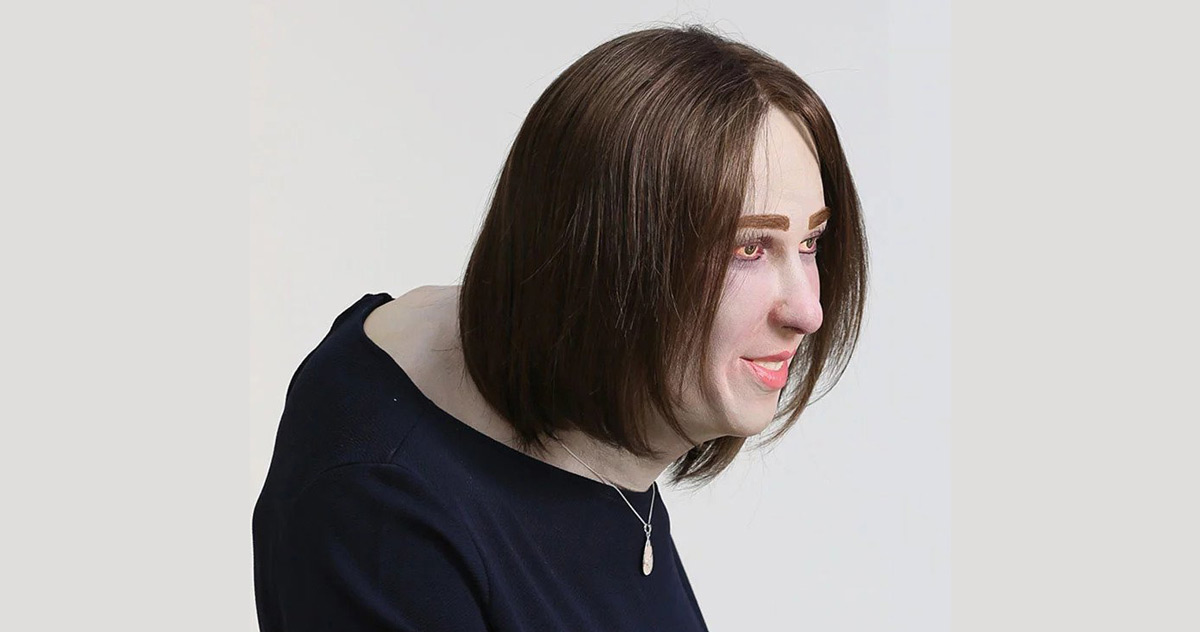 life-sized 'emma' reminds everyone what bad posture at work can lead to