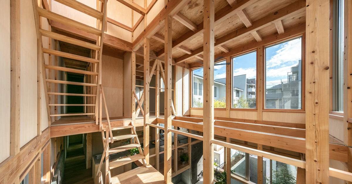 kiyoaki takeda's timber house with five retaining walls in tokyo merges ...