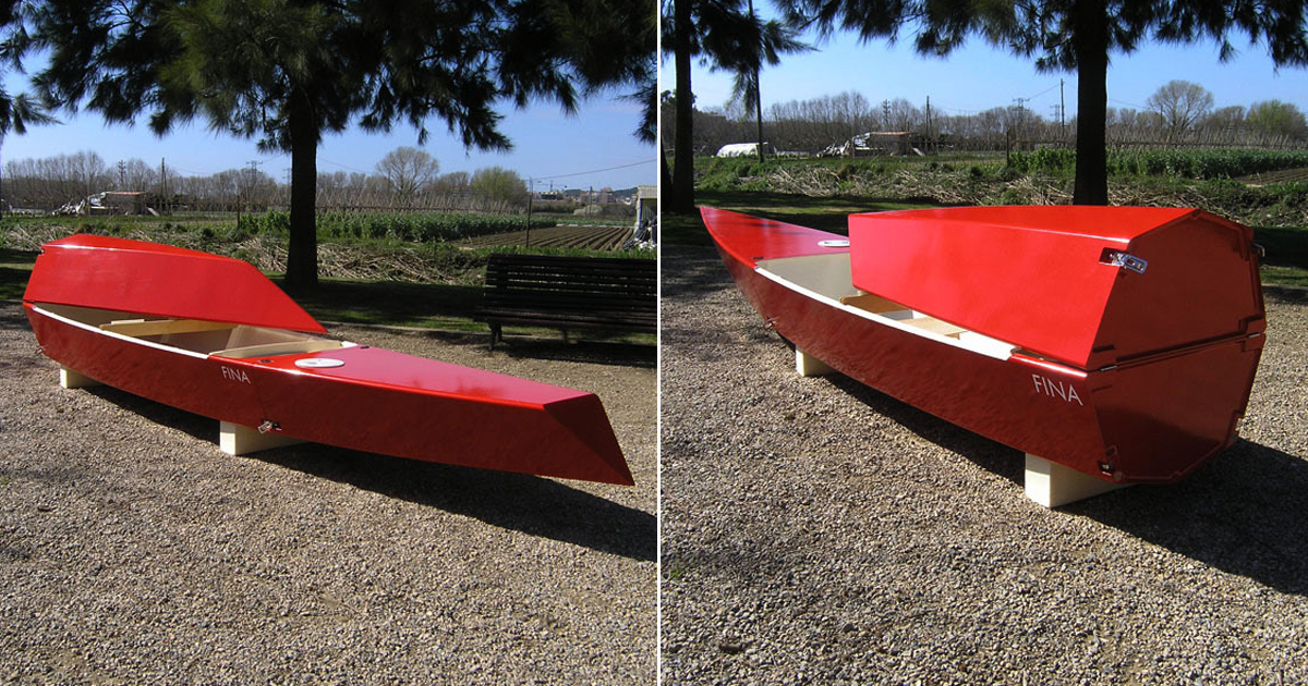 fina is a foldable plywood kayak created by cristina borràs