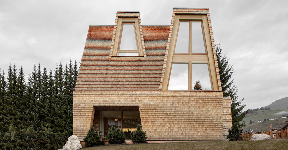 pedevilla architects clads alpine family residence in hand-split larch ...