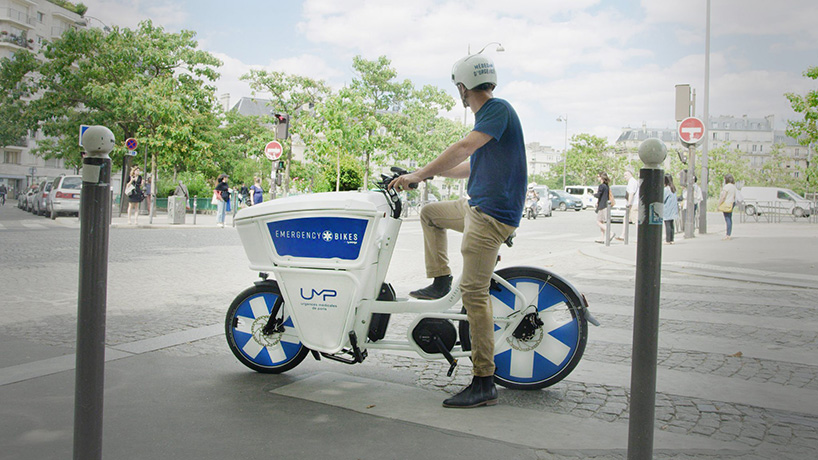 the emergency bike, a city-proof all-electric ambulance vehicle taking ...