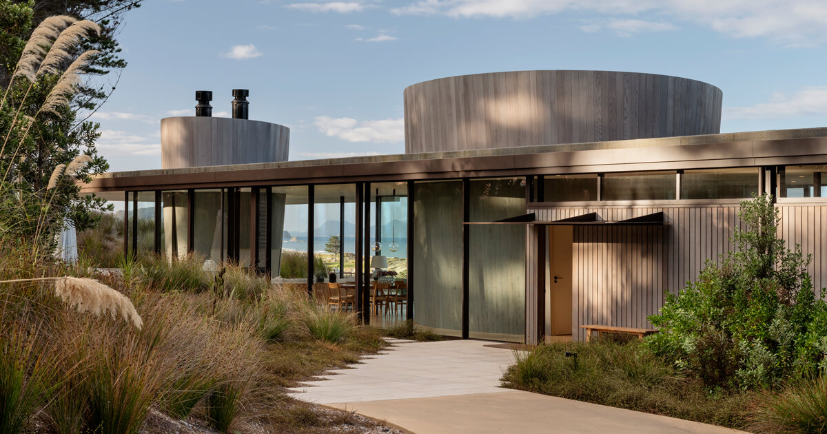 cheshire architects completes 'fielding house' in new zealand