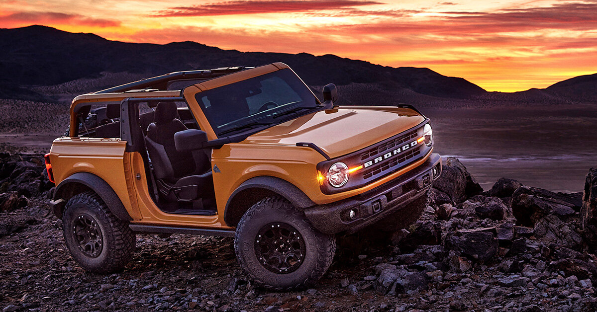 watch how to take off the doors and top of a 2021 ford bronco
