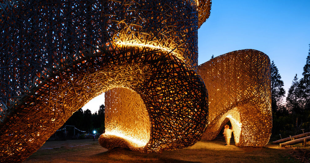 lin architecture's bamboo pavilion occupies an empty field in shanghai