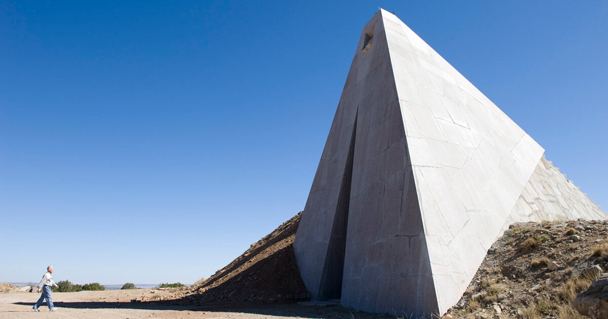 star axis observatory projects cosmic dimensions into human scales