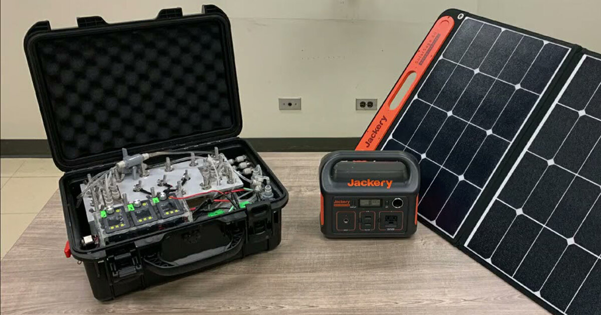 Solar Powered Desalination Device