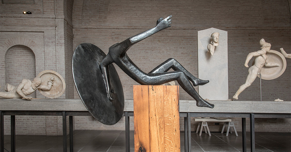 santiago calatrava reinterprets ancient greek sculpture at glyptothek