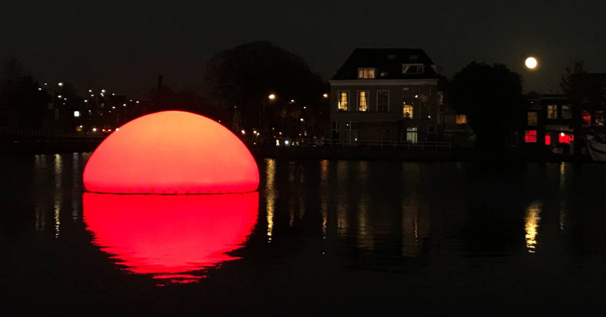 'sunset' installation in delft emit a vibrant, 360 degree glow