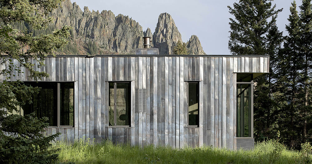 CCY architects hides this DNA alpine cabin in the colorado rockies