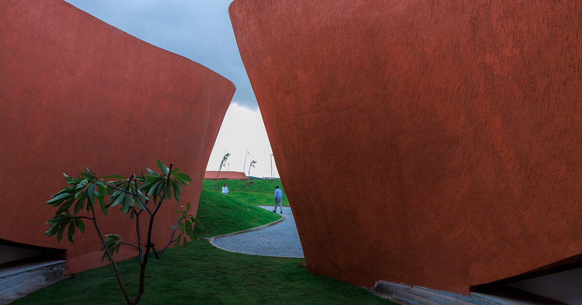 sP+A's hampi art labs in india unfolds with an undulating architecture