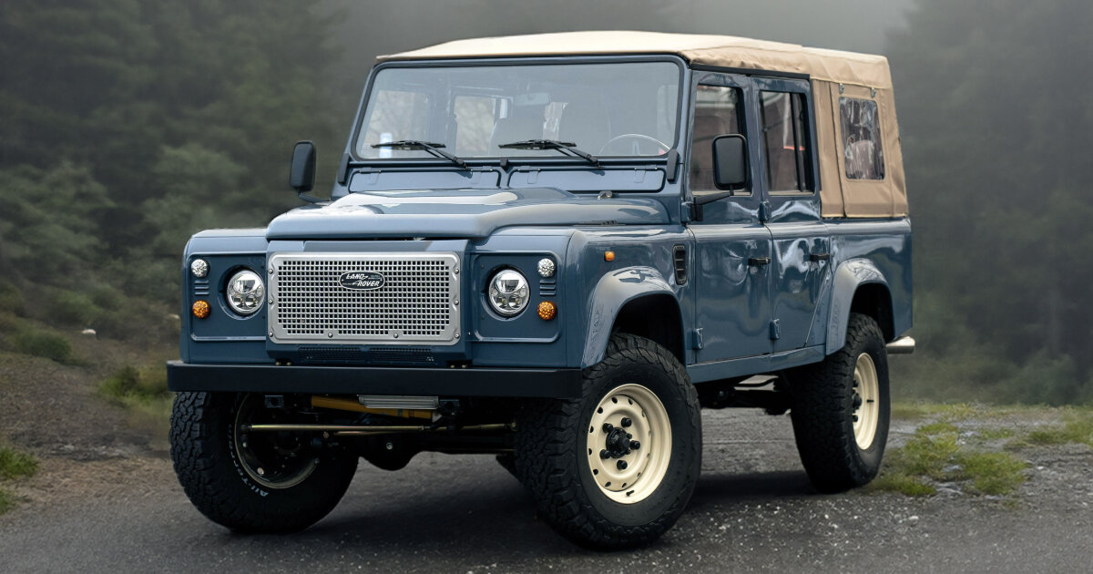 blackbridge motors' custom defender brings vintage land rover dials ...