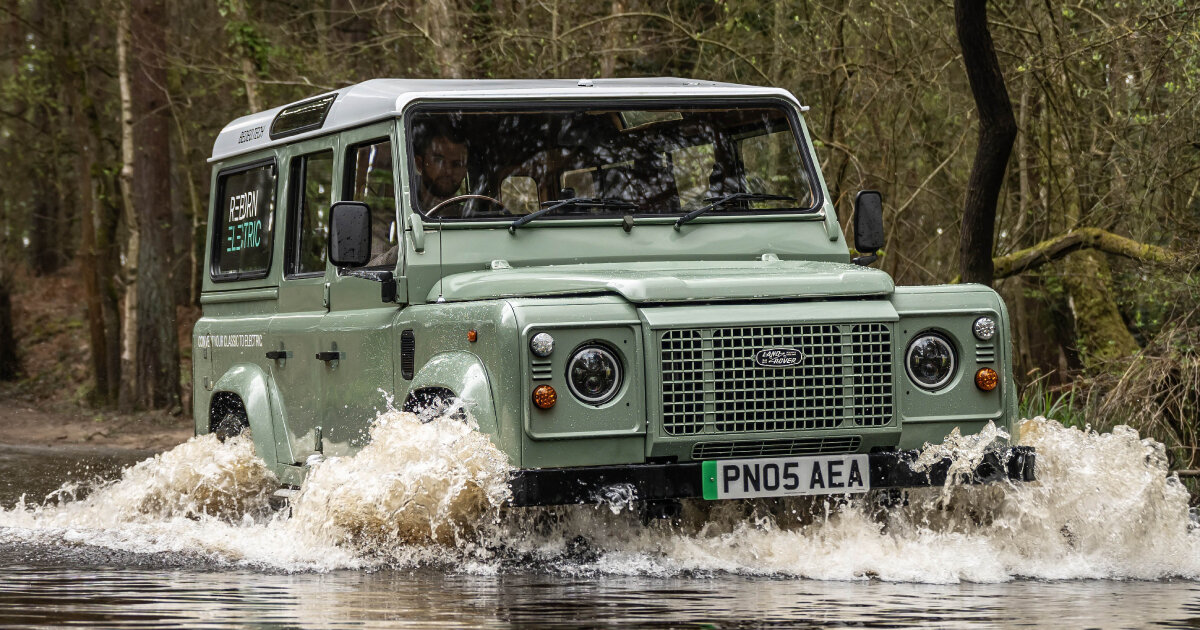 bedeo’s retrofit kit turns classic cars like defender into electric ...