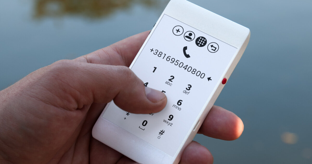 only essential apps like calls and texts run on ‘offone’, a 3D printed ...