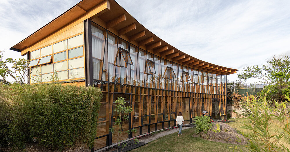 RAMA estudio's rammed-earth yoga studio is an oasis in ecuador